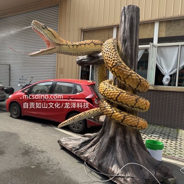 Life-size Animatronic Snake-MAB001A – mcsdino