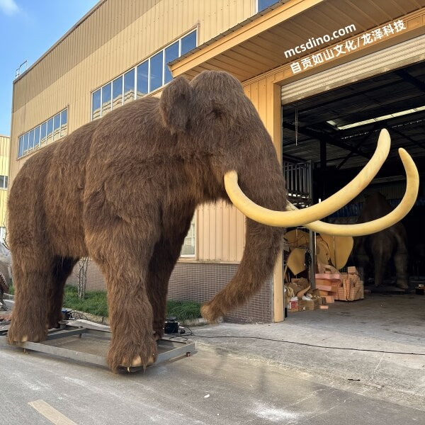 Real Scale Animatronic Mammoth Model- AFW001F