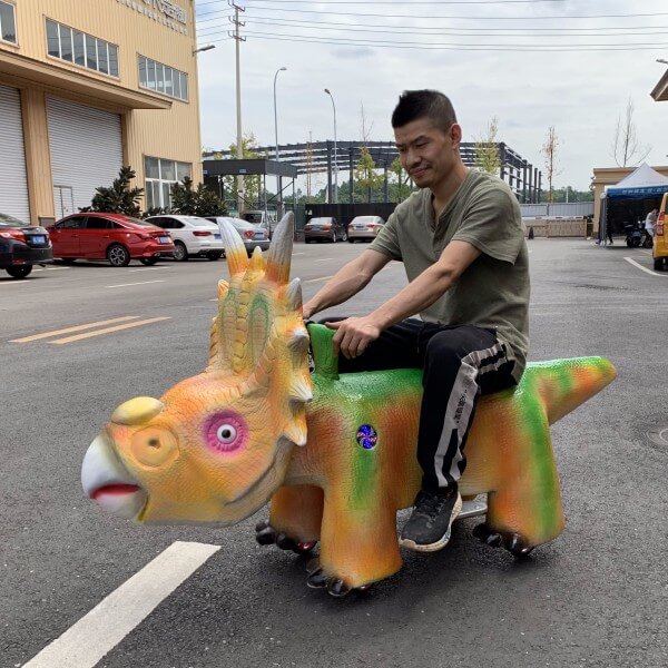 Dinosaur Scooter Pachyrhinosaurus Ride-RD015