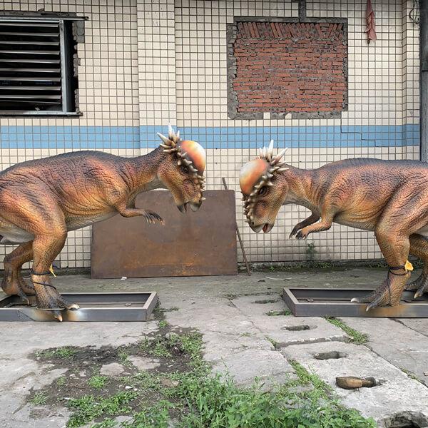 Pachycephalosaurus Animatronics Fighting Head To Head-MCSP001