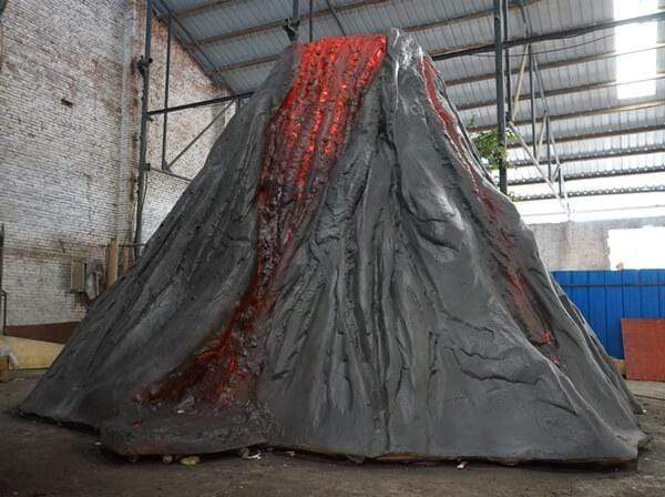 Giant Erupting Volcano Prop For Dinosaur Park-CUS019