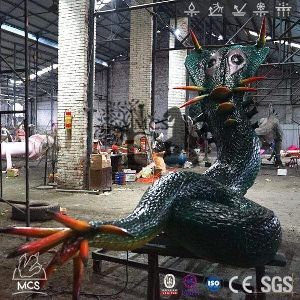 Halloween Giant Snake Prop Striking Serpent Basilisks Model-CUS012