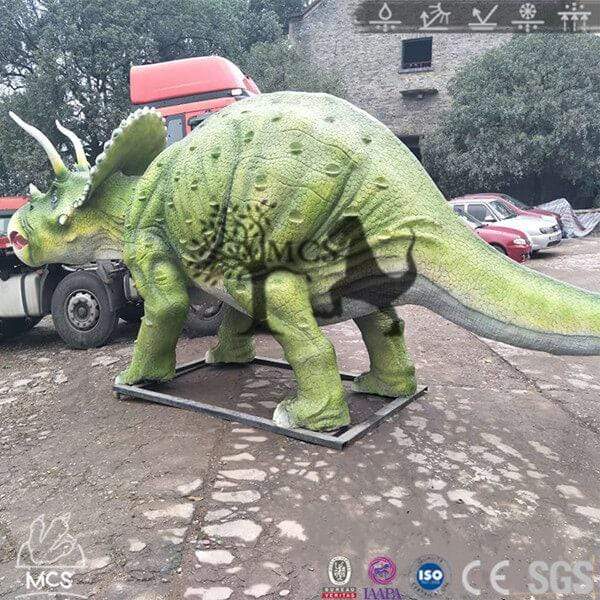 Climbing Dinosaur Triceratops Climb in Playground-OTD017