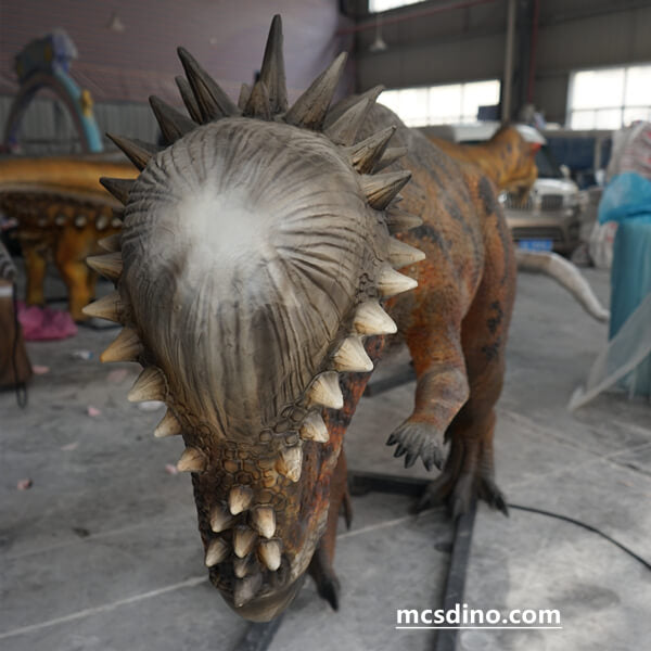 MCSP001C-Animatronic Pachycephalosaurus Attack Each Other