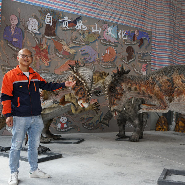 MCSP001C-Animatronic Pachycephalosaurus Attack Each Other