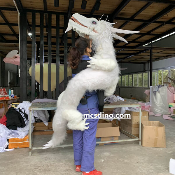 White Dragon Puppet Cosplay-BB078