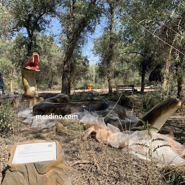 Titanoboa Sculpture Prehistoric Giant Snake-MCST011